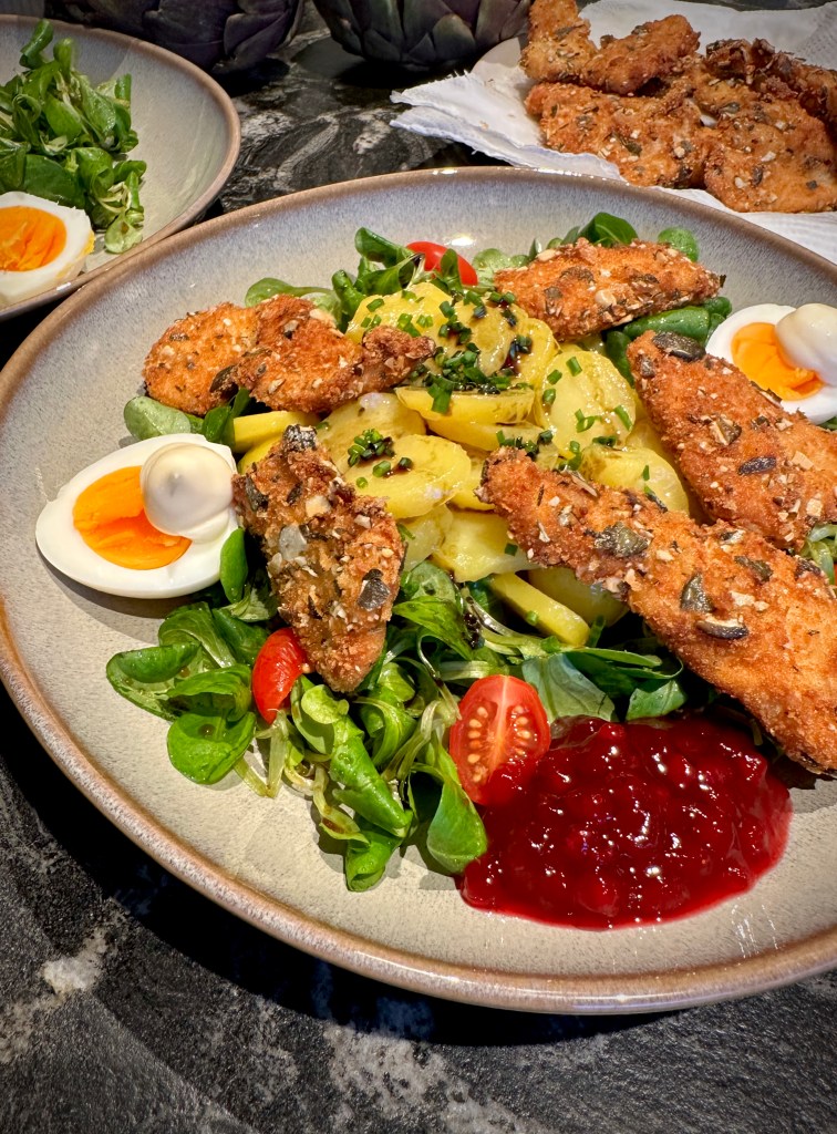 Steirischer Backhendlsalat - Bine kocht!